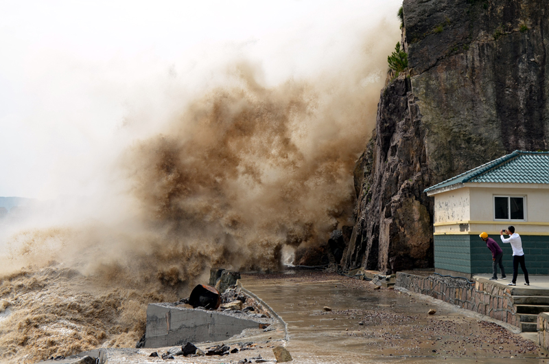 Il tifone Vongfong (Foto) - Internazionale